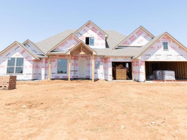 12380 Sedge Ln, Cashion, OK 73044