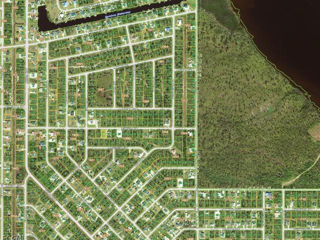 12387 Evelyn Ave, Port Charlotte, FL 33981 | MLS #2026012