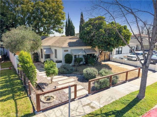 1238 N Kenwood St, Burbank, CA 91505 | MLS #DW26041 | Compass