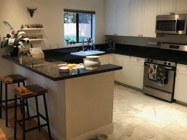1238 S Holt Ave Apt 2, Los Angeles, CA 90035