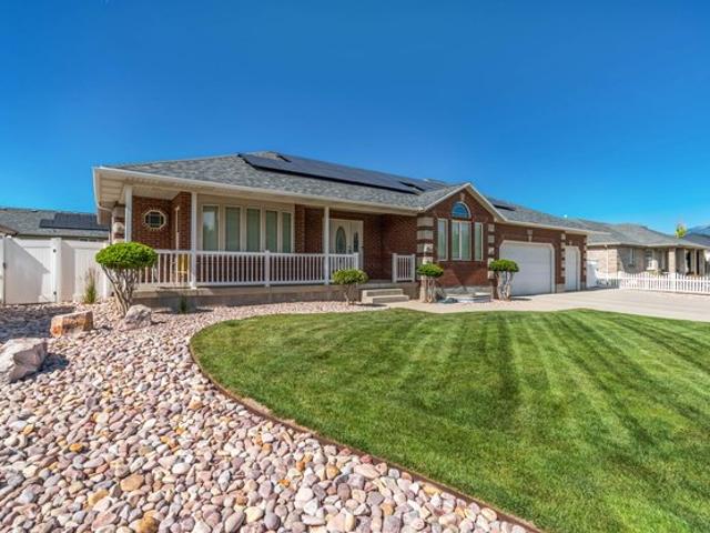 1238 W Trimble Ln, West Jordan, UT 84088
