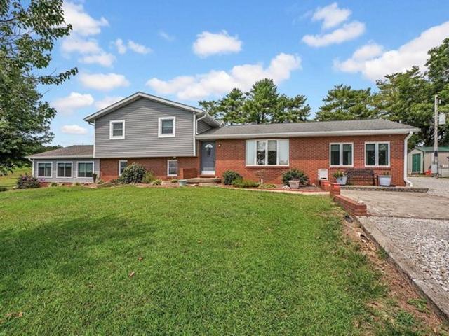 12390 Highway 11, Allendale, IL 62410