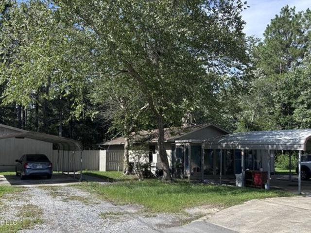 12394 Salisbury Rd, Gulfport, MS 39503