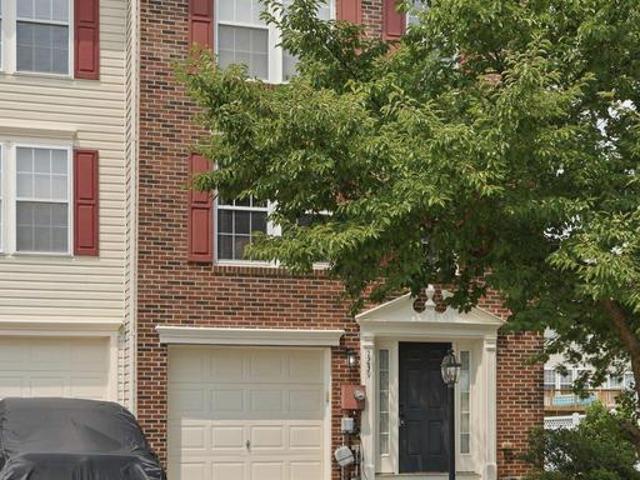 1239 Mare Street