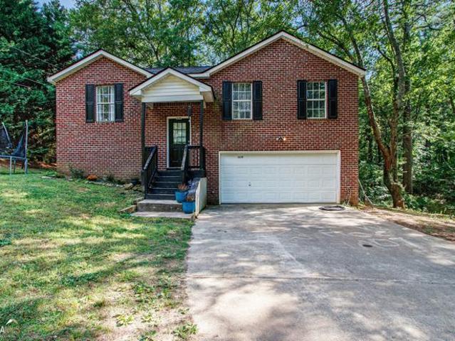1239 New Hope Church Rd, Loganville, GA 30052