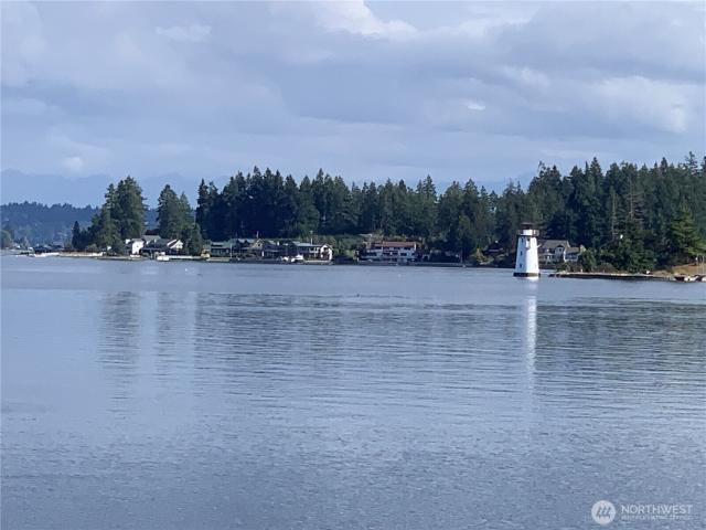 1239 Nooksack Drive