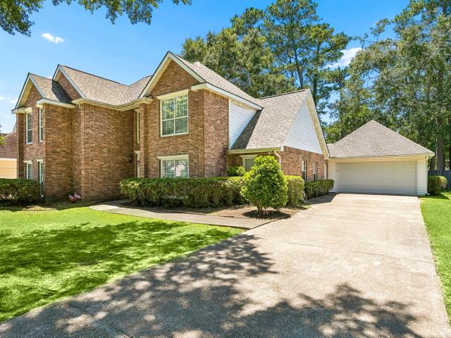 1239 Clearwater Drive