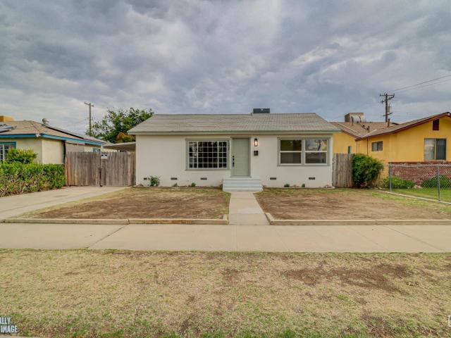 1239 El Tejon Avenue