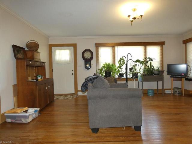 1239 Fairview Drive