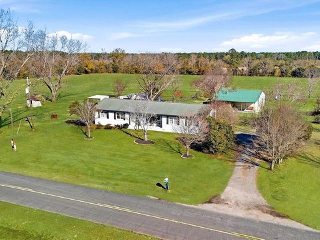 1239 Gemini Dr, Holly Hill, SC 29059