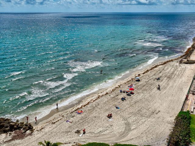 1239 Hillsboro Mile, Unit 403, Hillsboro Beach, FL 33064 | MLS #B26000