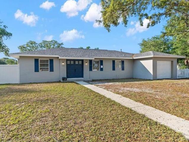 1239 Lodge Cir, Spring Hill, FL 34606