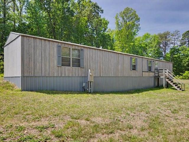 1239 Pointer Rd, Alton, VA 24520