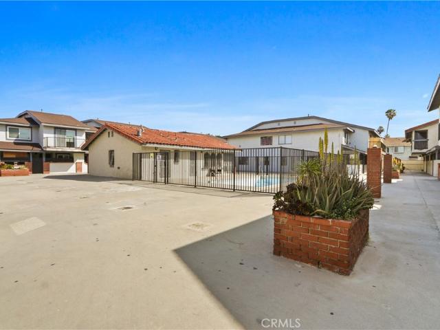1239 Rosecrans Ave, Unit 26, Gardena, CA 90247 | MLS #SB26057 | Compass