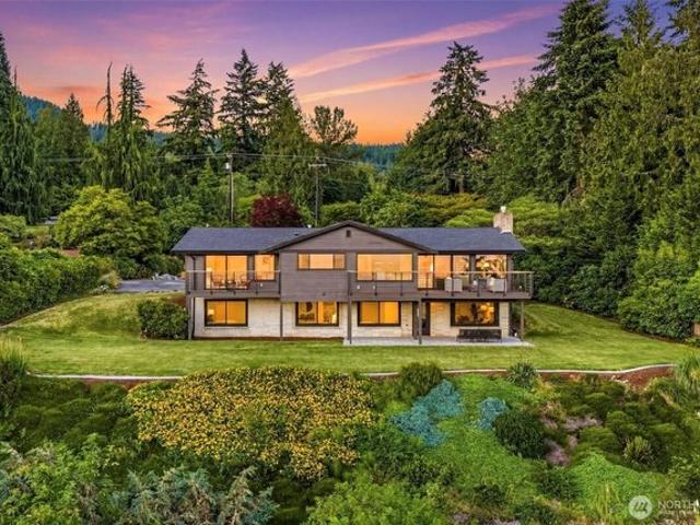 12303 th Pl SE, Issaquah, WA 98027