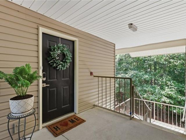 12300 Apache Ave Apt 211, Savannah, GA 31419