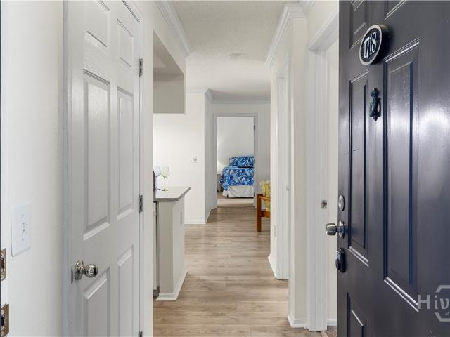 12300 Apache Avenue 1718 w/Garage I 1