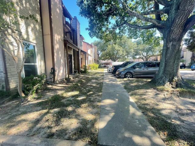 12300 Brookglade Cir, Unit 93, Houston, TX 77099 | MLS #93707