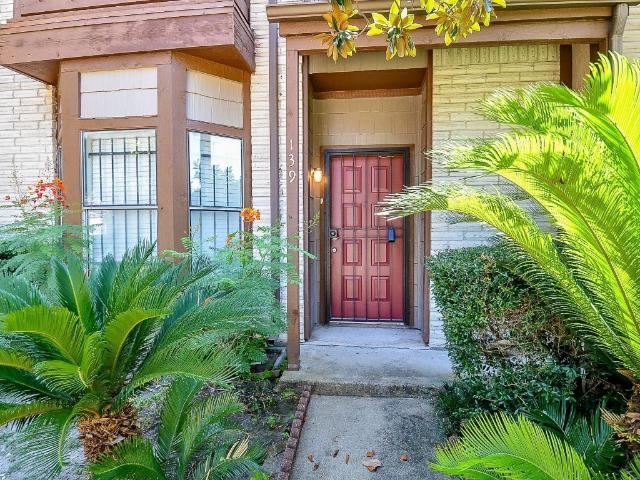 12300 Brookglade Circle 139
