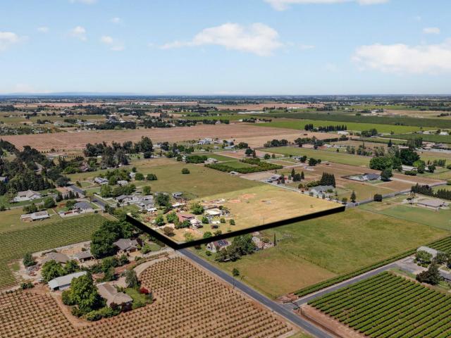 12301 E Jahant Rd, Acampo, CA 95220 | MLS #226028