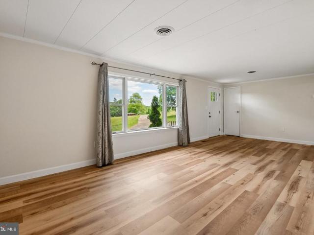 12301 Gallahan Road