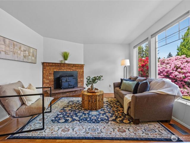 12307 SE 74th Street