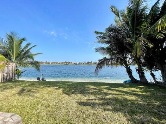 12307 SW 143rd Ln, Miami, FL 33186