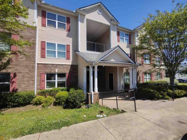 12304 Waldrop Pl Decatur, GA 30034