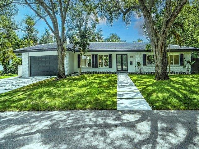 12305 SW 73rd Ave, Pinecrest, FL 33156