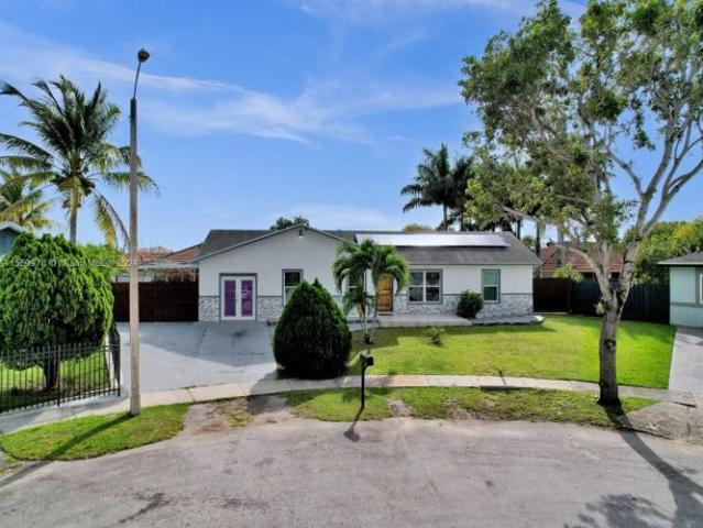 12305 SW 254th Terrace, Homestead, FL 33032