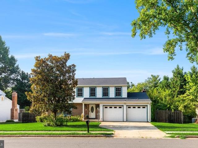 12306 Streamvale Cir, Herndon, VA 20170