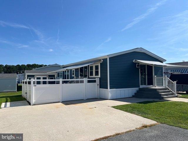 12309 Rumrunner Dr, Berlin, MD 21811