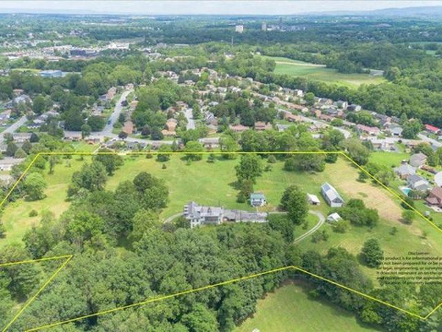 1230 Mount Aetna Rd, Hagerstown, MD 21742