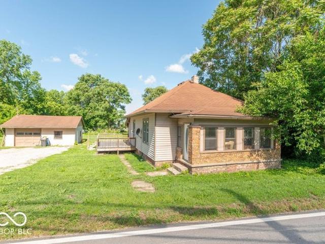 1230 N Blue Bluff Rd, Martinsville, IN 46151