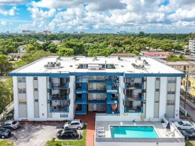 1230 NE 139th St #405, North Miami, FL 33161 To Rent in Miami, Florida