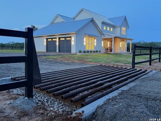 1230 Old Pearsall Rd