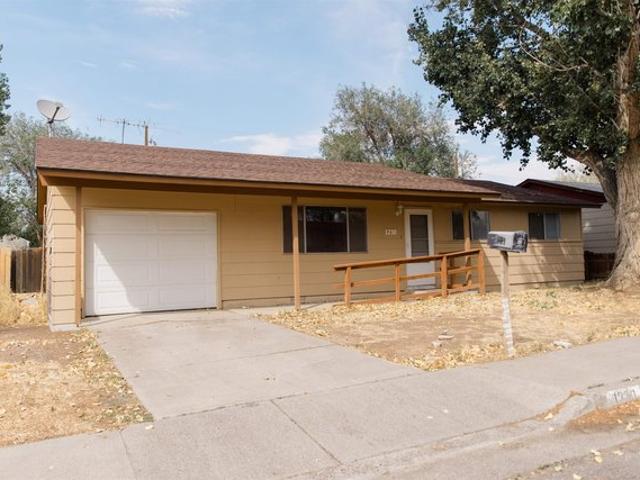 1230 E 17th N, Mountain Home, ID 83647