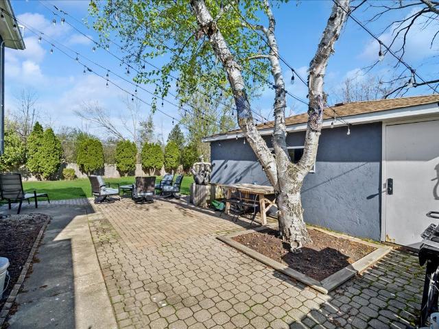 1230 Greenwood Court