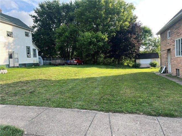 1230 Randolph St, New Castle, PA 16101