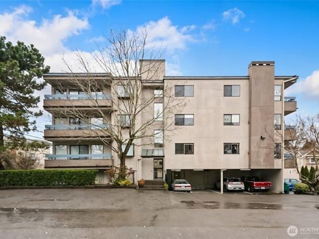 1230 rd Ave NE Apt 202, Seattle, WA 98125