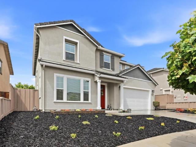 1230 Robbies Court