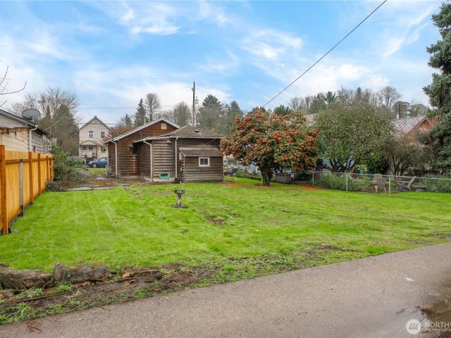 1230 S Donovan St, Seattle, WA 98108 | Compass