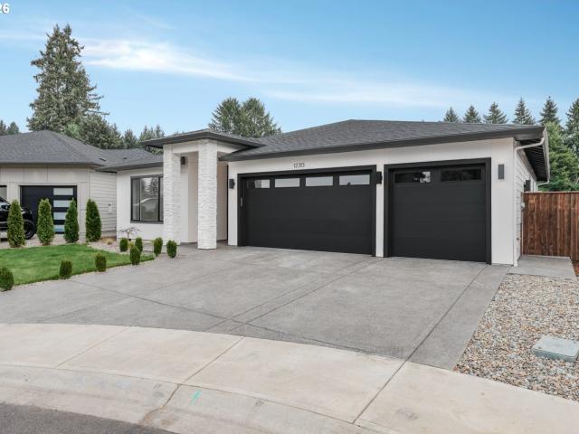 12313 NE 66TH CT