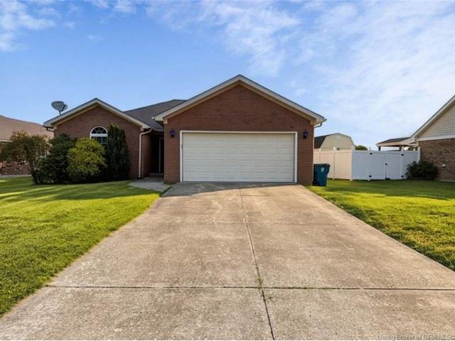 12310 Pinta Pl, Sellersburg, IN 47172