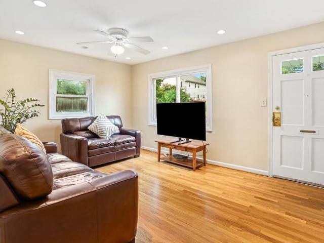 12311 Middle Road