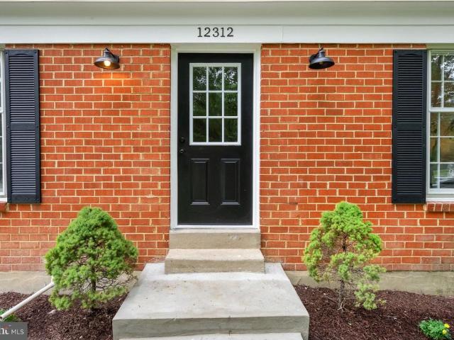 12312 Coleraine Court