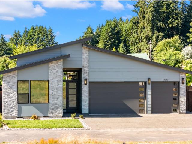 12312 NE 66th CT