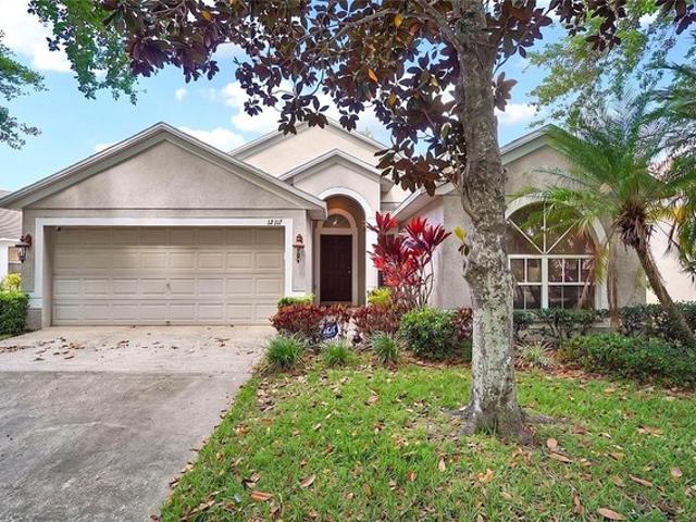 12317 Adventure Dr, Riverview, FL 33579