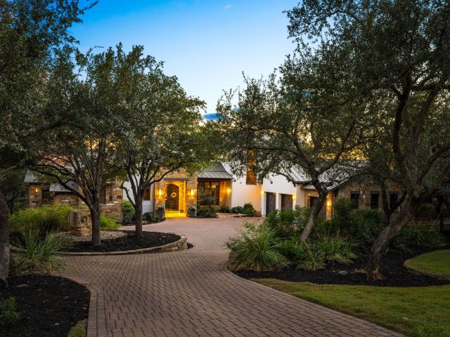 12317 Emory Oak Ln, Austin, TX 78738 | MLS #6892 | Compass