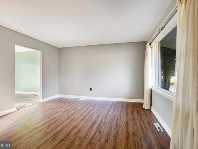 12316 Fountain Drive